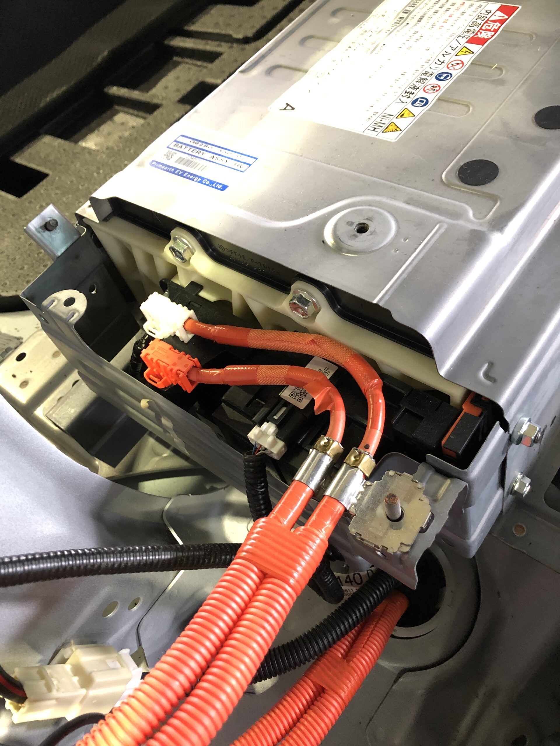 AvV50 カムリHV HVバッテリー交換